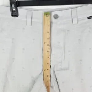 Travis Mathew | Shorts | Travis Mathew Resort To This Shorts Mens 33 ...
